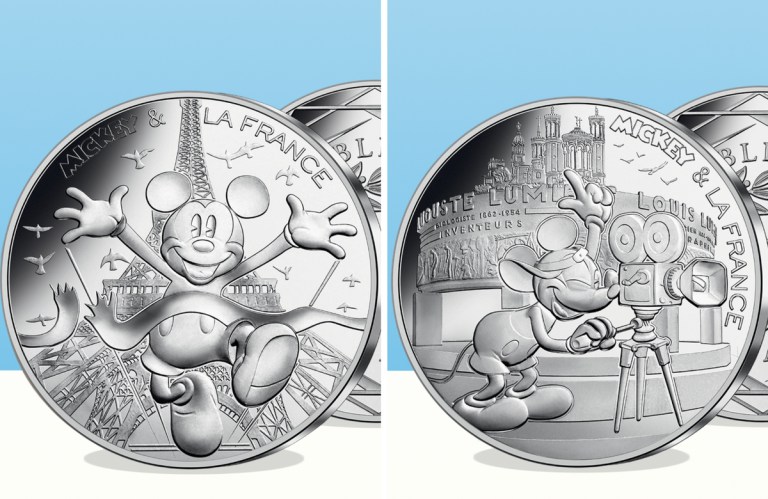 SBĚRATEL | Mickey Mouse i v devadesáti válí – hrdě procestoval celou ...